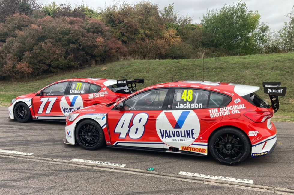 ICONIC VALVOLINE NASCAR LIVERY TO APPEAR WITH MOTORBASE AT BTCC FINALE ...
